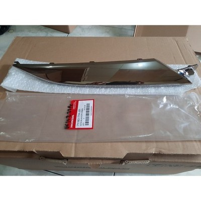 Honda OEM/HR-V/Passenger Front Grille Molding Ext 71163-T7A-J01 | eBay