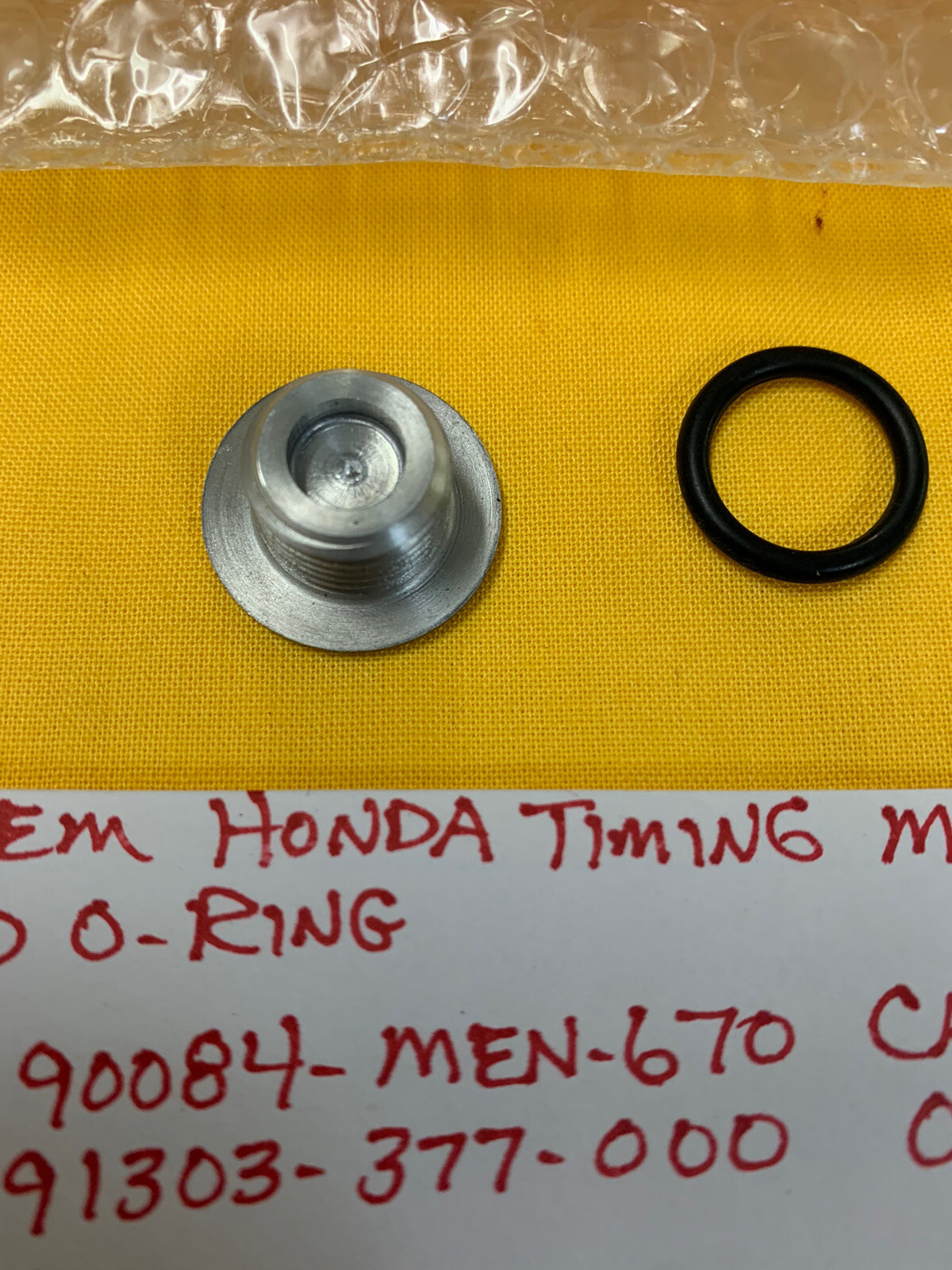 New OEM HONDA Engine Timing Hole Plug (90084-MEN-670) CRF250R, CRF250X ...