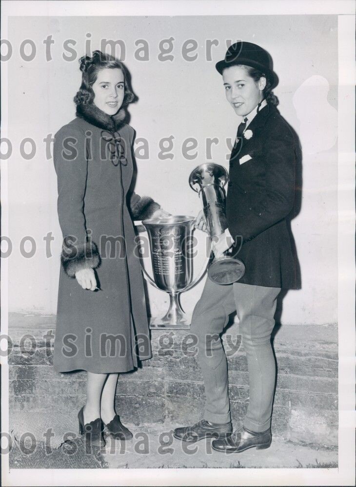 1937 National Horse Show Winners Rosamond Murray Marcia Murray Press ...