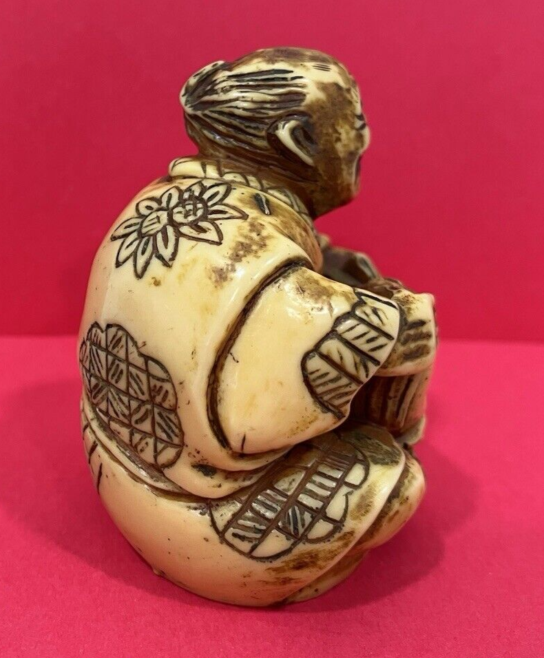 large OKIMONO figurine SEATED MAN PAINTING MASK carved resin ~ unsigned ...