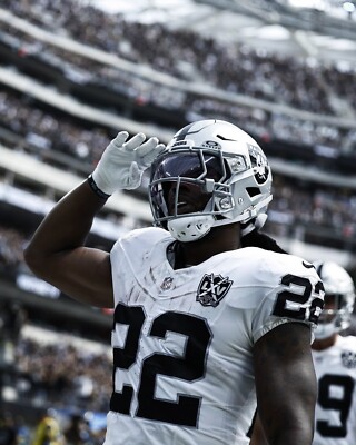 Alexander Mattison Salute Las Vegas Raiders 8x10 NFL Football Photo | eBay