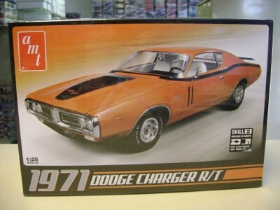 AMT 678 1971 Dodge Charger R/T model kit | eBay