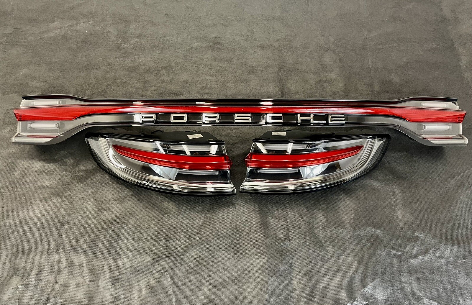 欧洲保时捷 Macan 2019 整容全套后尾灯 95B945307 原始设备制造商 | eBay