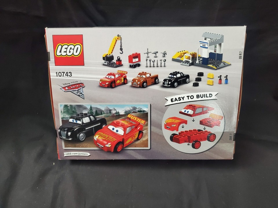 Lego Juniors 10743 Cars 3 SMOKEY'S GARAGE Brand New Retired ...