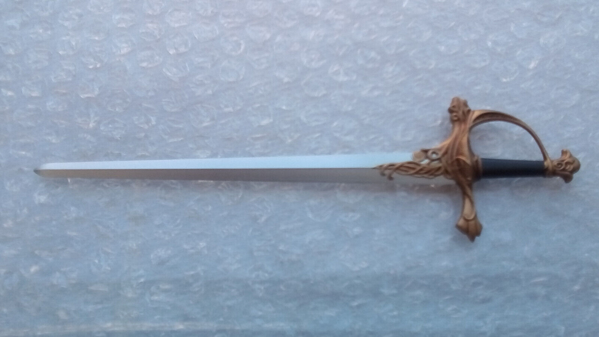 Vampire Slayer Sword Day Walker Vampire Killer Assassin Trinity Sword