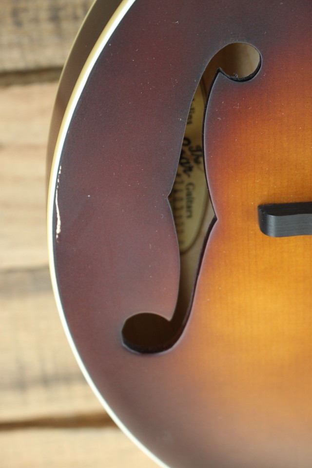 The Loar LM-310F Hand-Carved F-Style Acoustic Mandolin -HEEL CRACK # ...