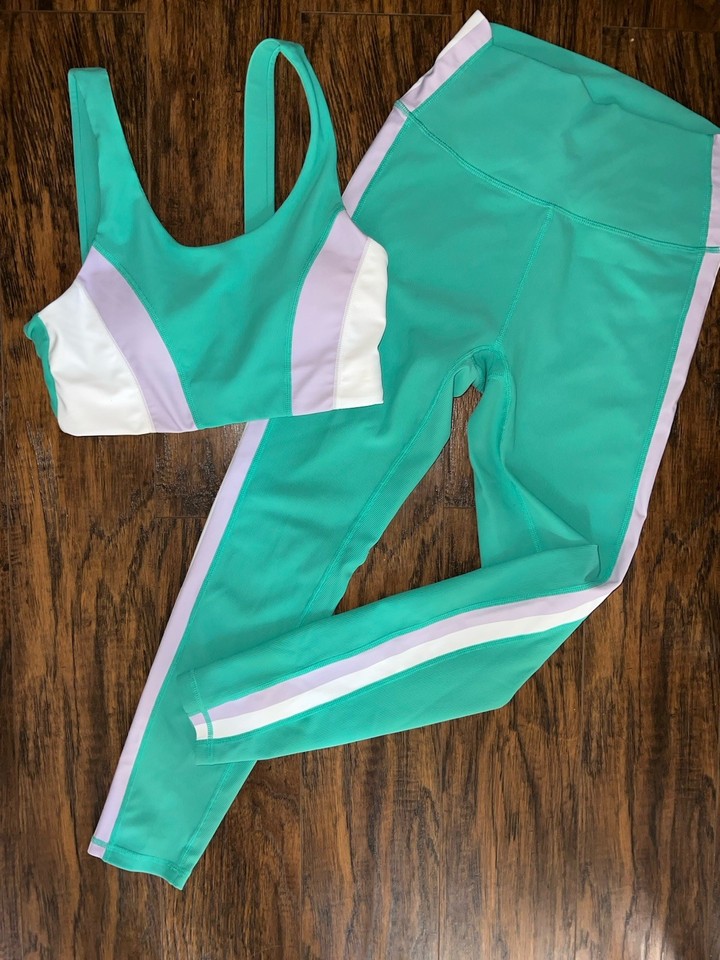 Wilo Women's Padded Sports Bra and Leggings Set, Size Small | eBay