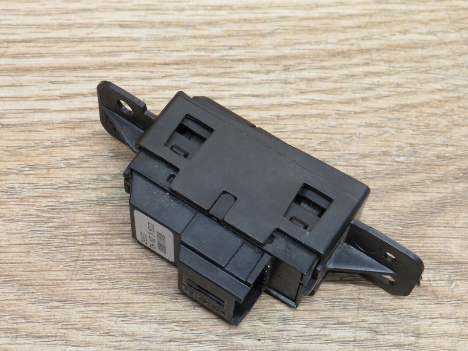 2014-2019 CHEVROLET CORVETTE C7 RIGHT PASS SIDE DOOR LOCK UNLOCK SWITCH ...