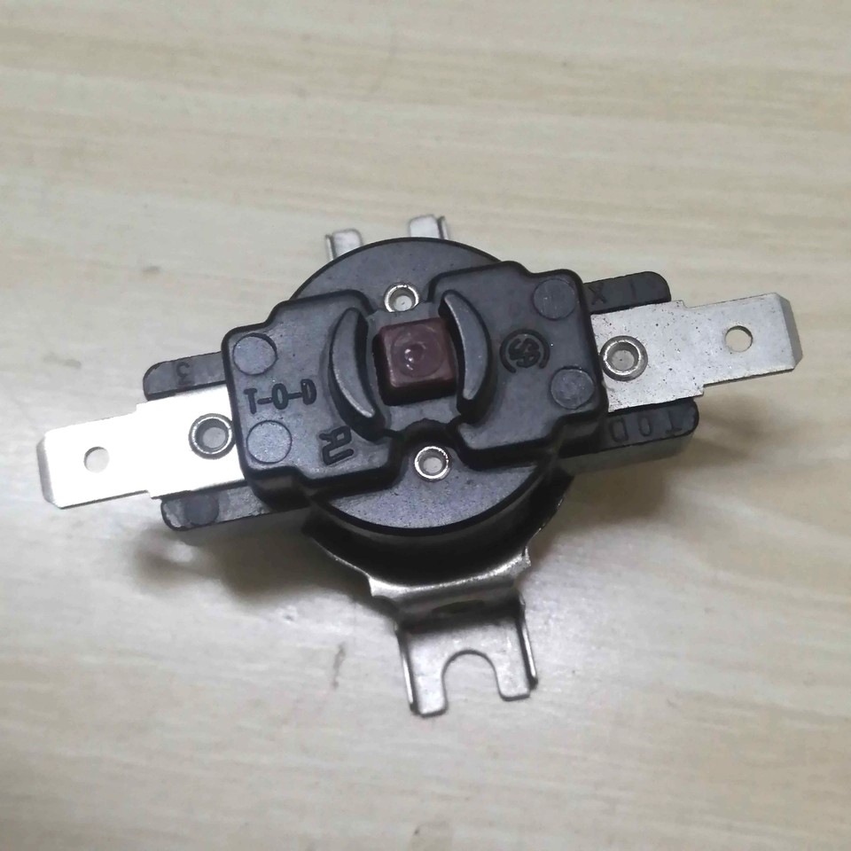 1pc used Emerson Temperature switch L100C 60T25 | eBay