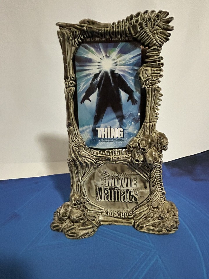 THE THING Norris Creature Movie Maniacs Mcfarlane Loose / No Figures | eBay