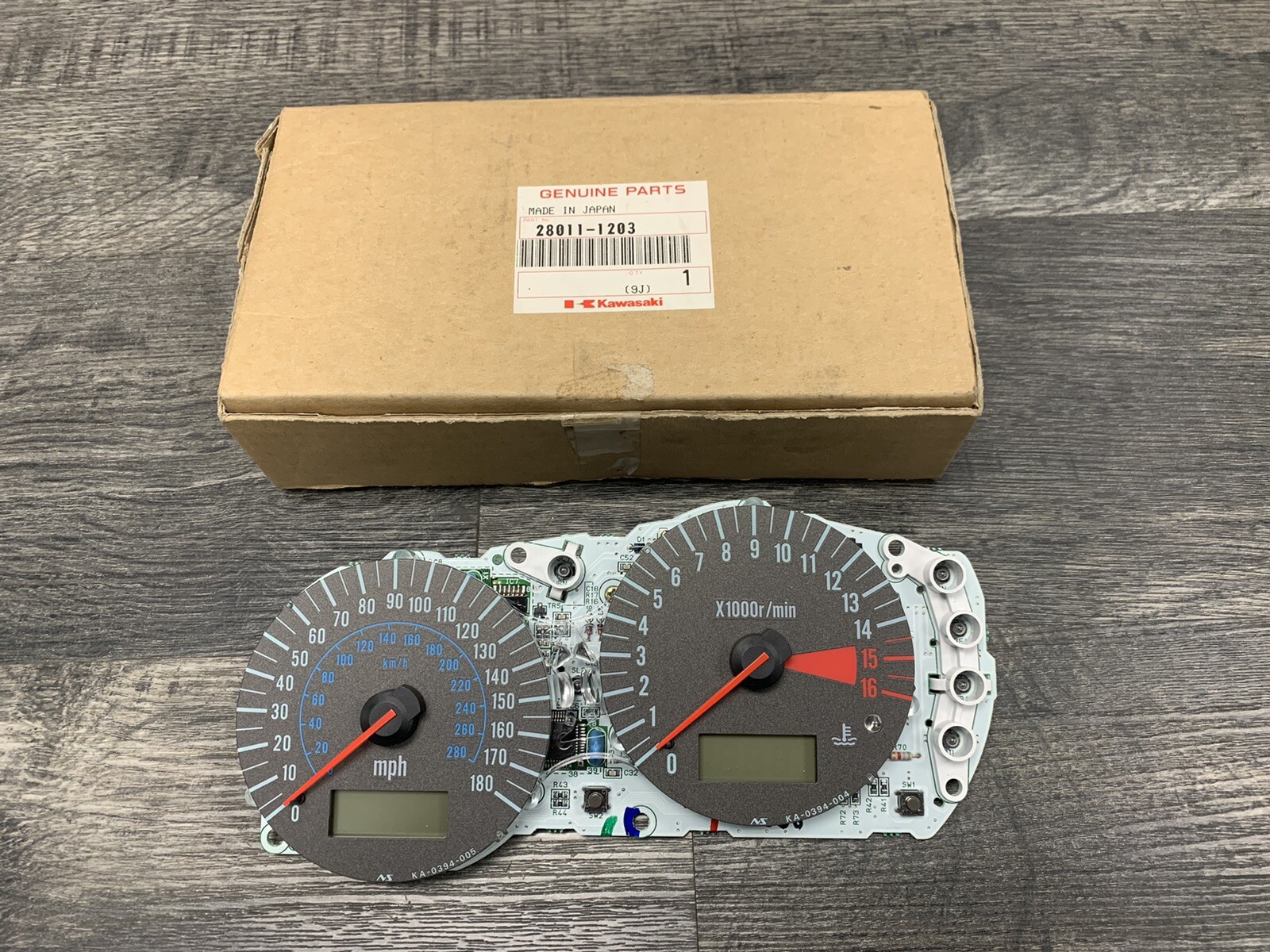 Kawasaki 2000-2002 ZX6R ZX6J 2005-2008 ZZR600 OEM Speedometer Gauge ...