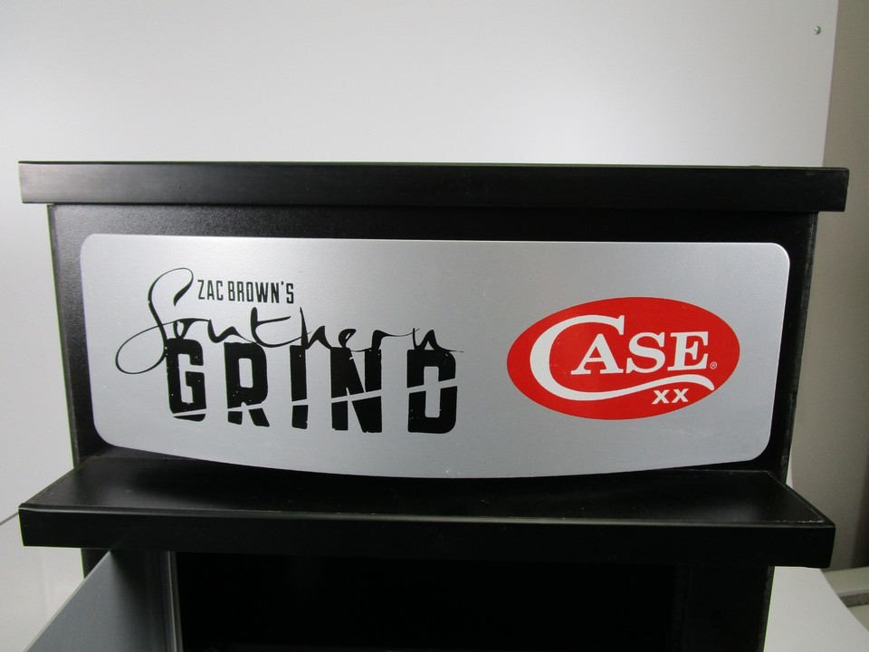 CASE XX KNIFE DISPLAY RETAIL CASE MAGNETIC MOUNTING ZAC BROWN'S ...