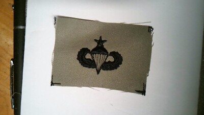 MILITARY PATCH SEW ON US AIR FORCE ABU GRAY BADGE SENIOR PARATROOPER ...