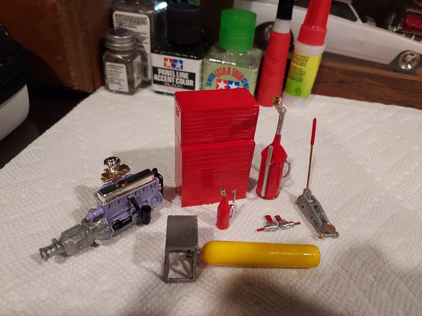 Race Team Garage Tool Set Tool Box car jack Air Tank Drivers Inline 6 ...