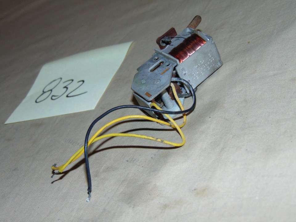 LIONEL O 200 SERIES ALCO DIESEL REVERSE UNIT- E UNIT #832 -STAMPED ...