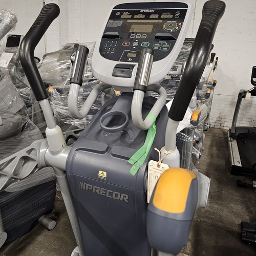 PRECOR - AMT 835 - w/ P30 Fixed Stride Elliptical - + FREE US Shipping ...