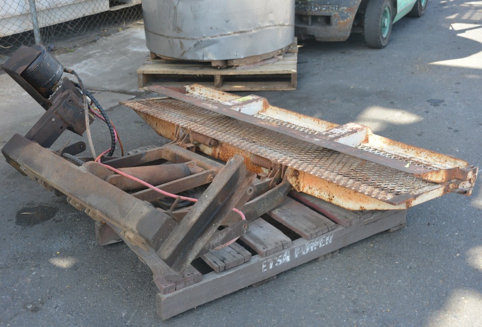 TIEMAN 12V Hydraulic Tailgate platform lift lifter tail gate loader ...