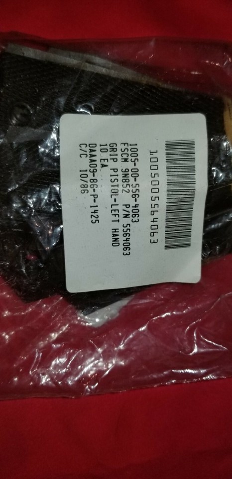 USGI Left Hand Grip for the .45 Cal M1911 Colt M1911A1 - NOS Left Side ...