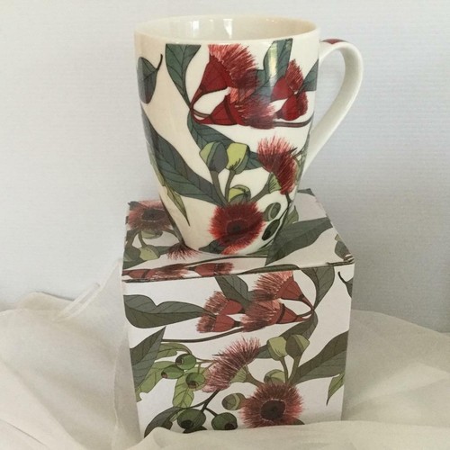 COFFEE TEA MUGS AUSTRALIAN NATIVE FLORA GUM LEAVES FLOWERS AND GUMNUTS ...