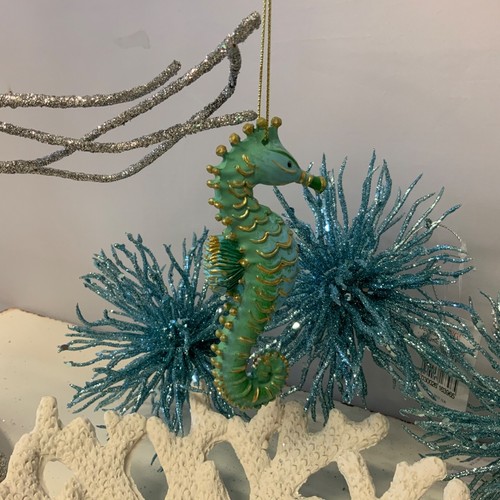 Kingdom of the Sea Mermaid Gisela Graham Christmas Tree Decorations ...