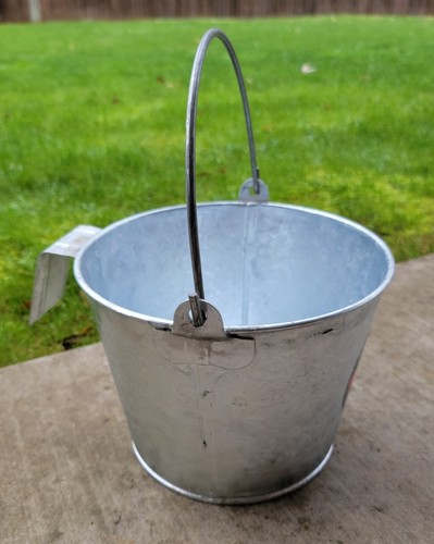 Behrens Galvanized Calf Feeding Pail 8 Quart Heavy Duty | eBay