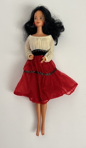 Vintage 1979 Mattel 11.5” Hispanic Barbie Girl Doll La Muneca Hispanica ...