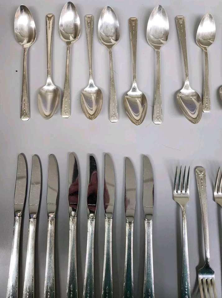 Oneida Community Plate MILADY Pattern 50-piece Silverplate Flatware ...