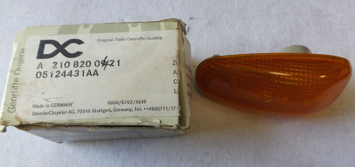 Mercedes Vito or Sprinter Additional Indicator lamp A2108200421 NEW ...