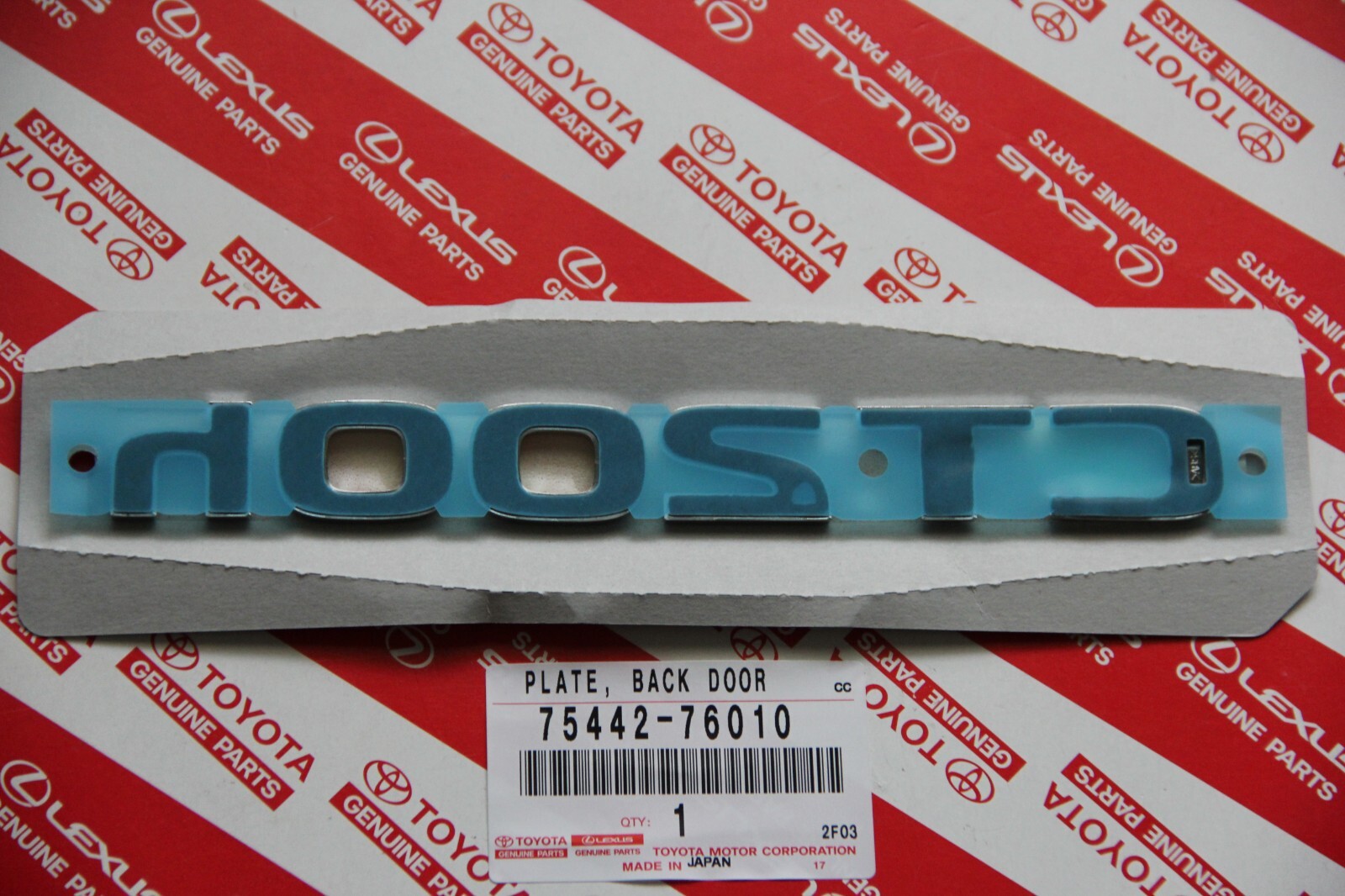 New OEM GenuiIne LEXUS 2011-17 CT200H REAR TRUNK EMBLEM NAMEPLATE 75442 ...