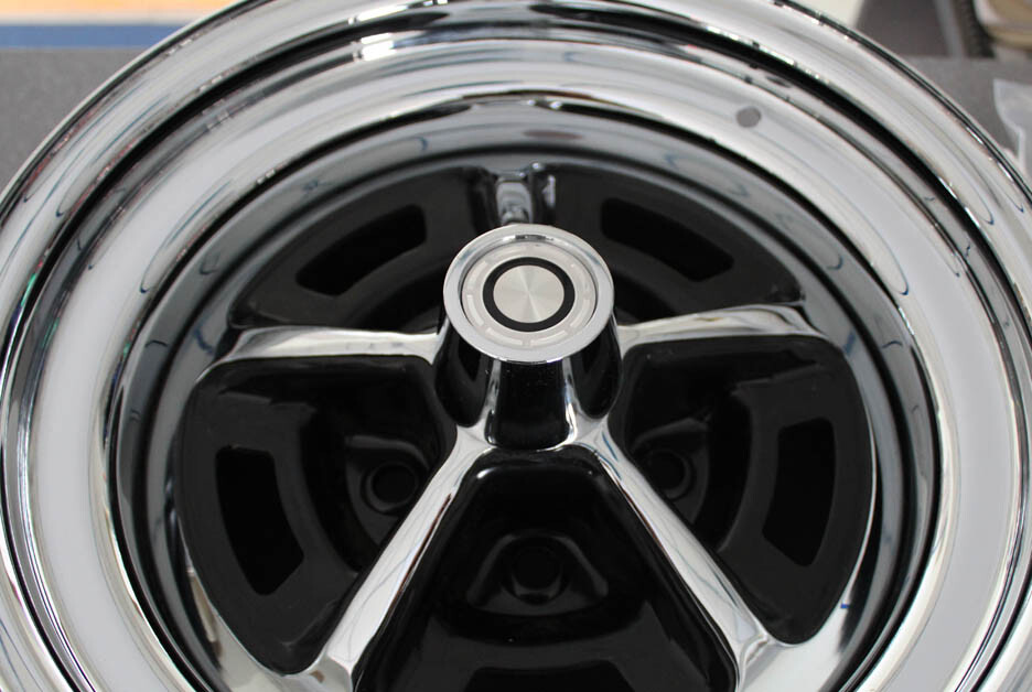 NEW! Magnum 500 Chrome Center Caps Set of 4 Bulls Eye Mopar AMC 1967 ...