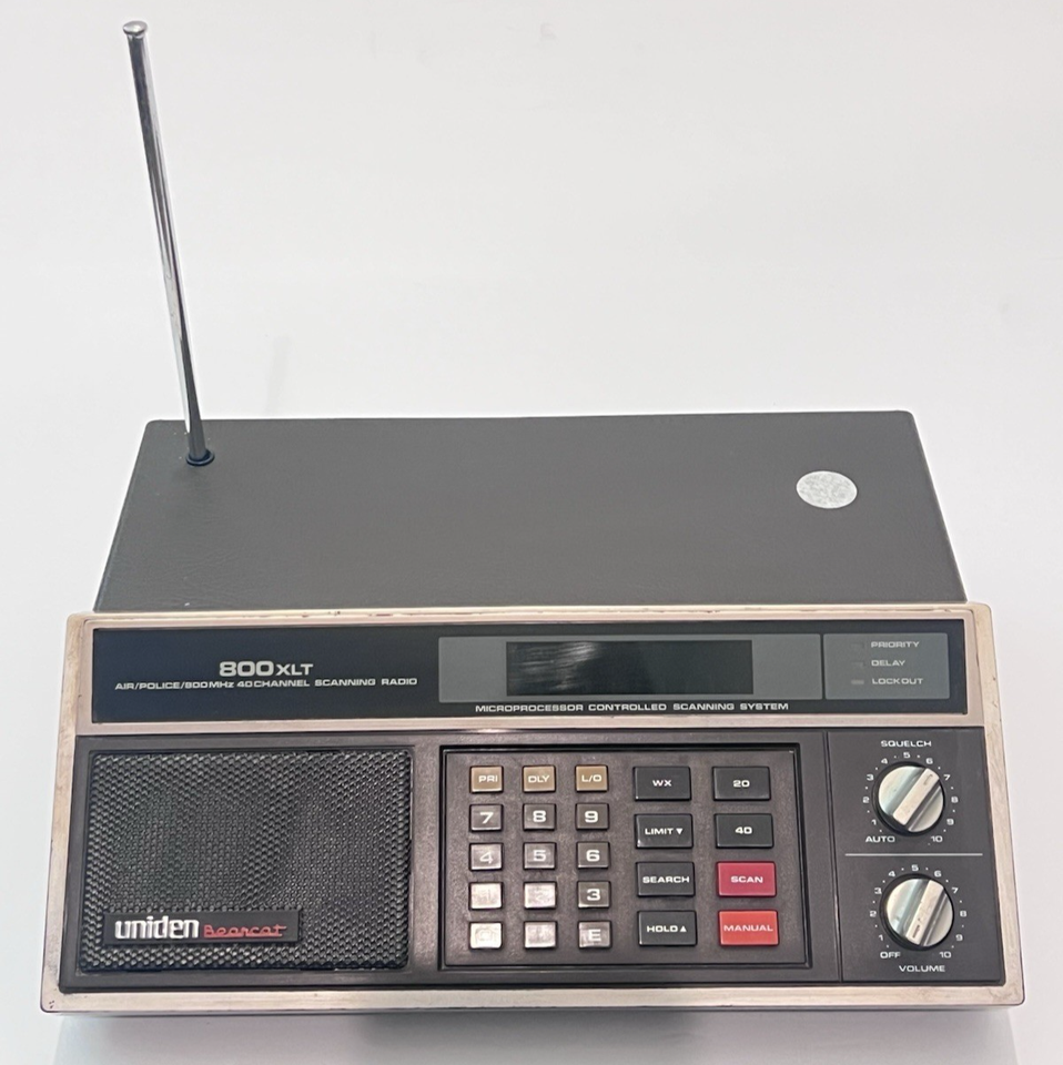 Vtg Uniden Bearcat 800XLT Air/Police/800MHz 40 Channel Scanning Radio ...