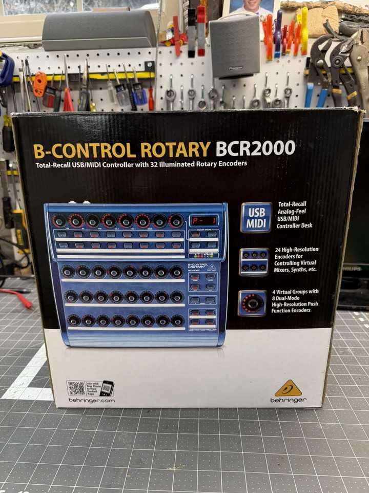 Behringer BCR2000 B-Control USB MIDI Controller Zaquencer Sequencer 151 ...