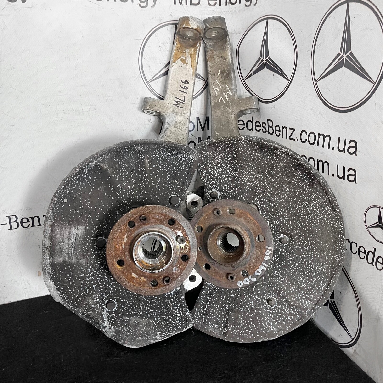 Mercedes W166 W292 ML GL GLE GLS steering Knuckle A1663300920 ...