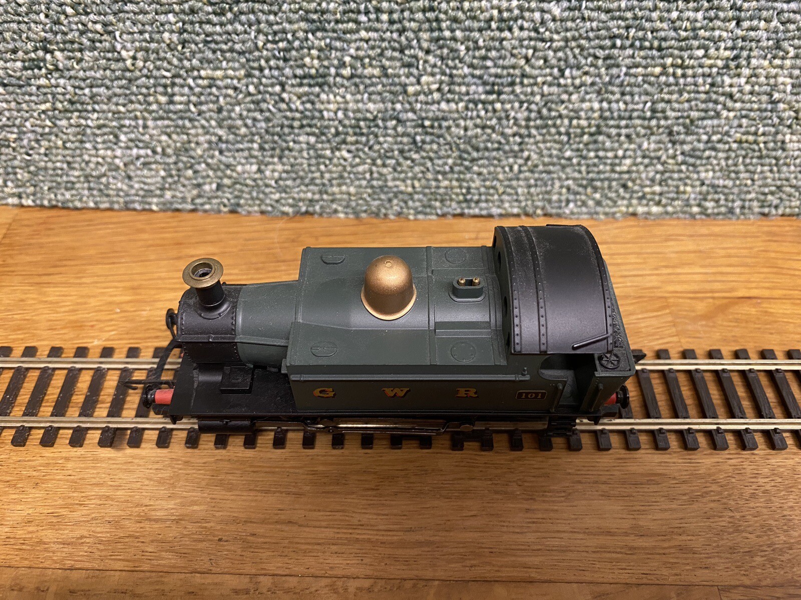 OO Gauge Hornby R2304 0-4-0T Industrial Tank Locomotive "101" GWR ...