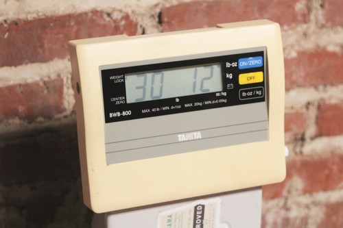 Midmark Ritter 309 36" Pediatric Child Exam Table w/ Tanita Scale BWB ...