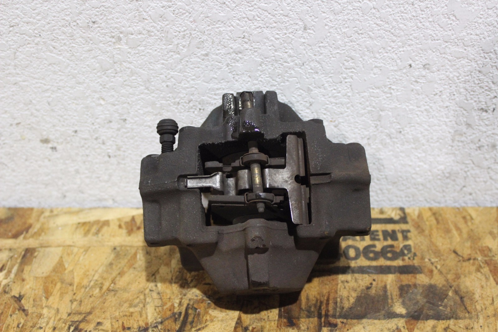 L12214 2003-2009 Mercedes CLK Class Rear Brake Caliper Driver Side ...