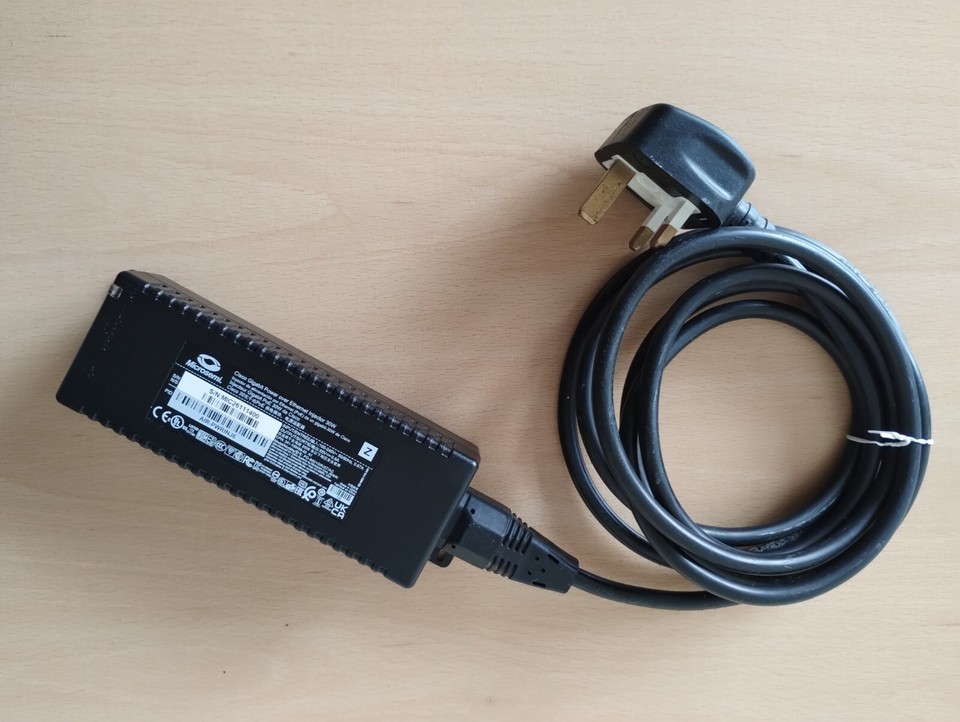 Cisco Microsemi PD-9001GR/AT/AC Power over Ethernet (PoE) Injector ...