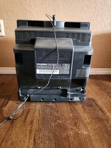 Sylvania 13” TV VCR Combo Retro Gaming VHS Model Tested No Remote | eBay