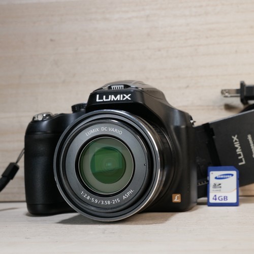 Panasonic LUMIX DMC-FZ70 16.1MP 60X Zoom bridge Digital Camera *GOOD ...