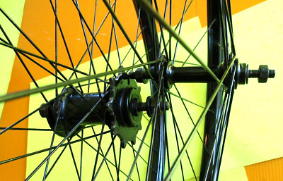 PREOWNED POWDER COATED DROP CENTER SKIP TOOTH BICYCLE WHEEL SET, fits ...