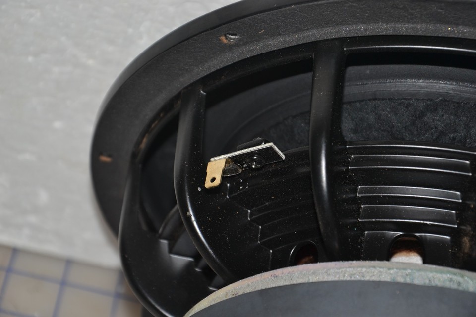 Excellent!! Definitive Technology PowerField SuperCube I SubWoofer 10 ...