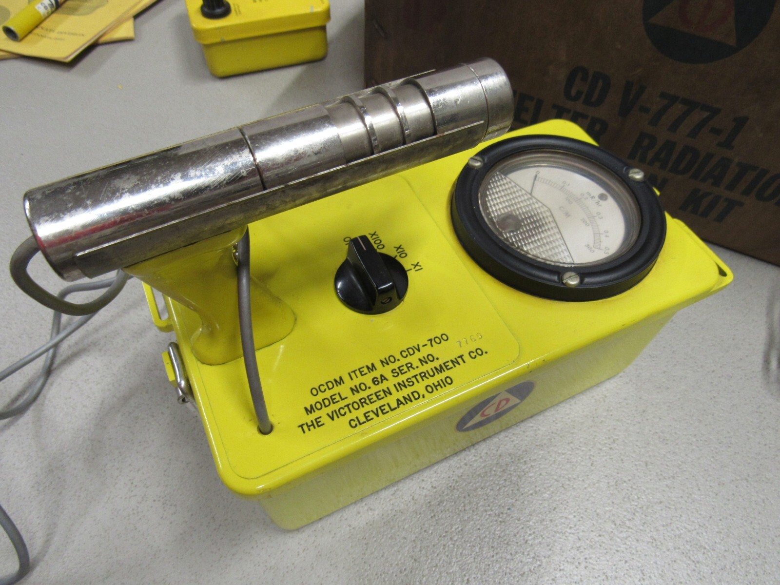 US Civil Defense CD Radiation Detection Set Geiger Counter Model 6 & 6A ...