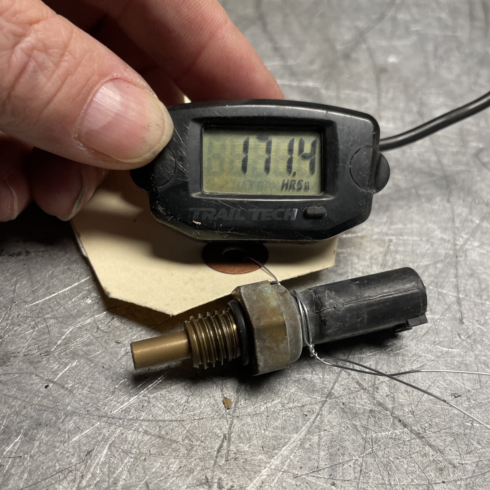 OEM GOOD USED KOHLER 38HP ECH980-3015 TEMPERATURE SENSOR 25 418 02-S | eBay