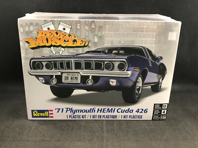 Revell '71 Plymouth Hemi Cuda 426 1:24 Scale Plastic Model Kit 85-2943 ...