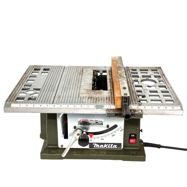 Makita Model 2708 Benchtop Portable Table Saw With Fence & Miter Gauge ...