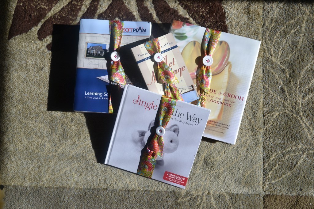 Bookmark Set of 4 sizes - Ribbon No Slip Bookmarks with Button ...