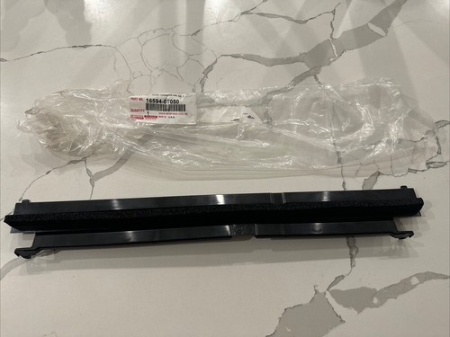 2018-2022 OEM Toyota Corolla Radiator Upper Air Seal 165940T050 | eBay