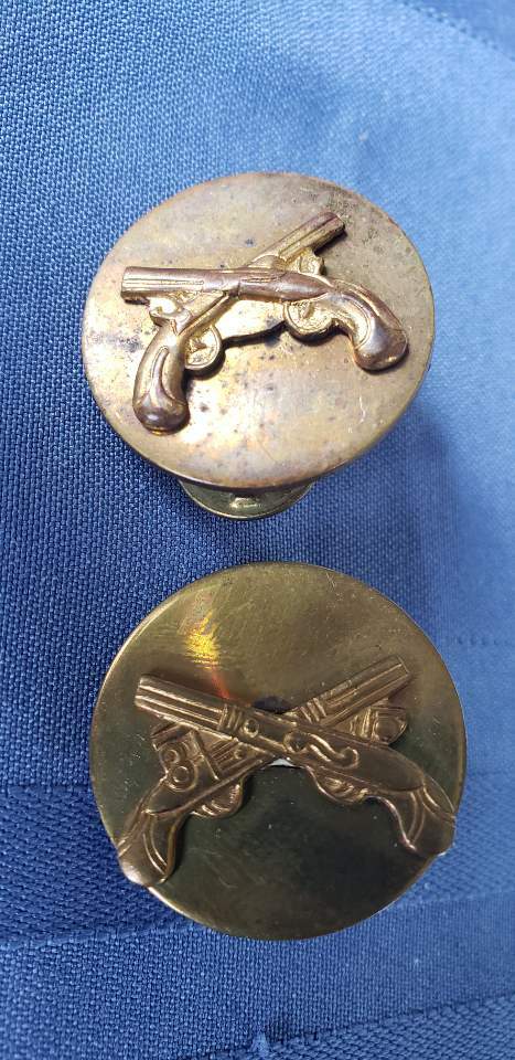 7 Vintage Jandy US Military MP Cross Dual Pistols Lapel Pin BRASS METAL ...