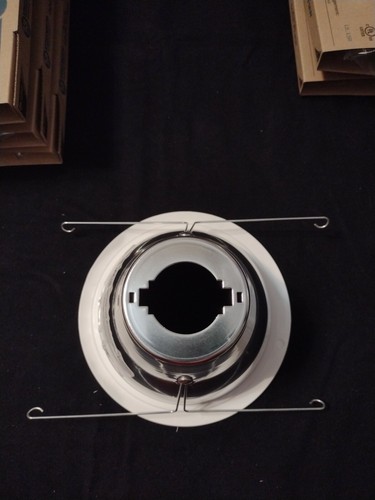 6 Lithonia 5" Smooth Clear Diffuse Finish Narrow Standard Open Trim ...