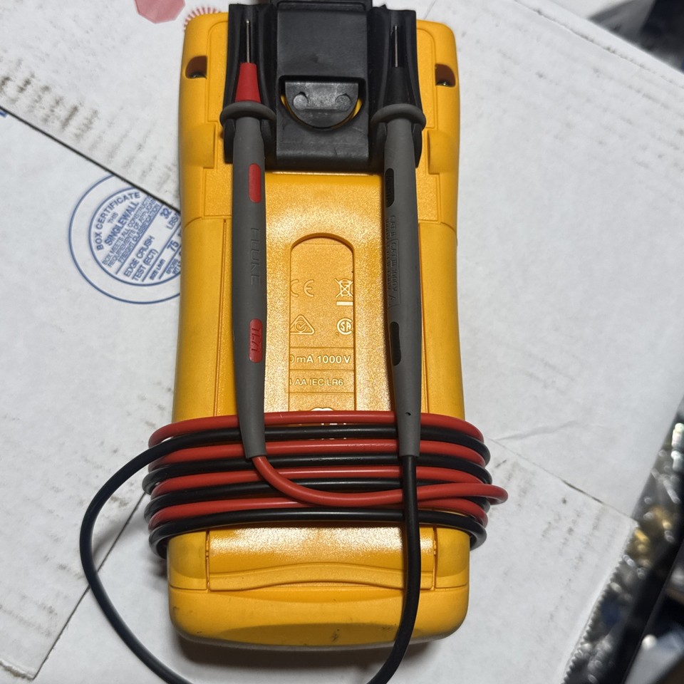 Fluke 789 ProcessMeter Digital Multimeter Calibrator W Test Leads | eBay